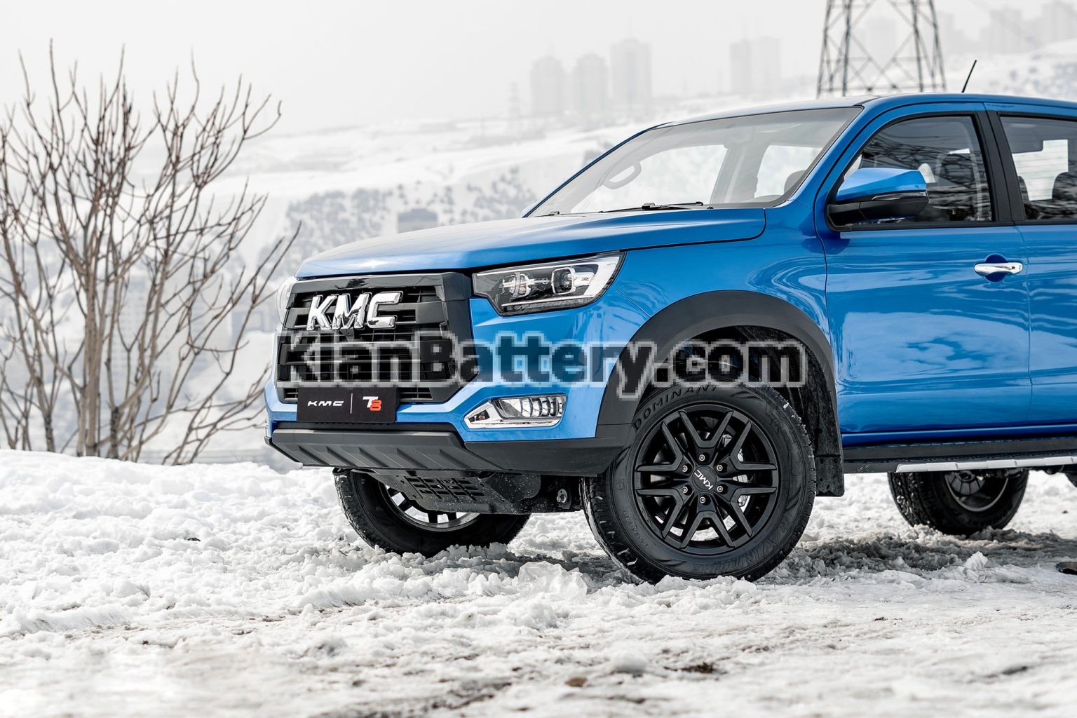 مقایسه هایلوکس KMC T8 | خرید باتری ماشین با ارسال شبانه روزی و نصب رایگان